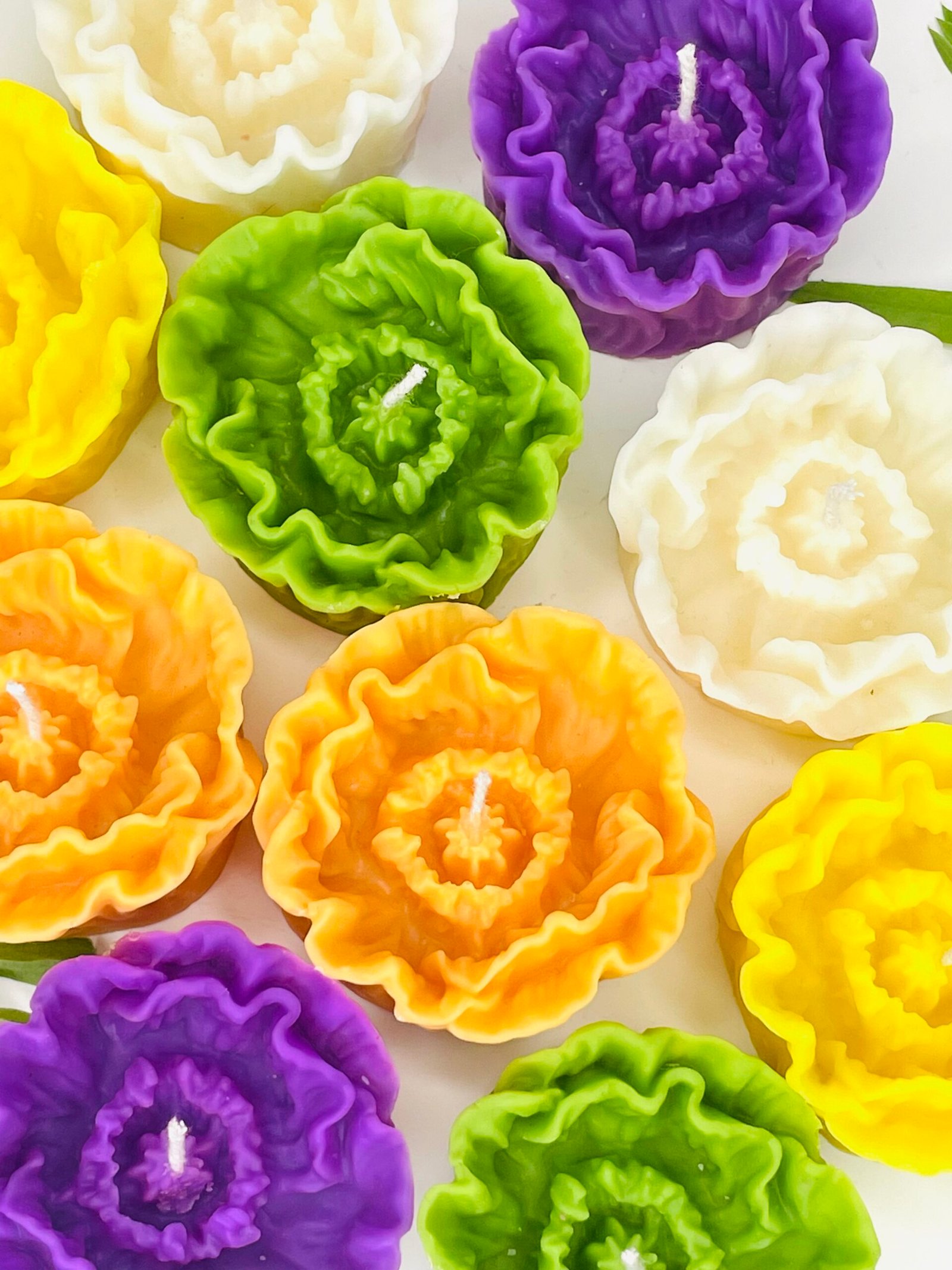 Floating Flower – Yellow Petal Crafts